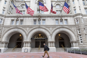 Trump Businesses Get a Boost From Republican Party Patronage ...