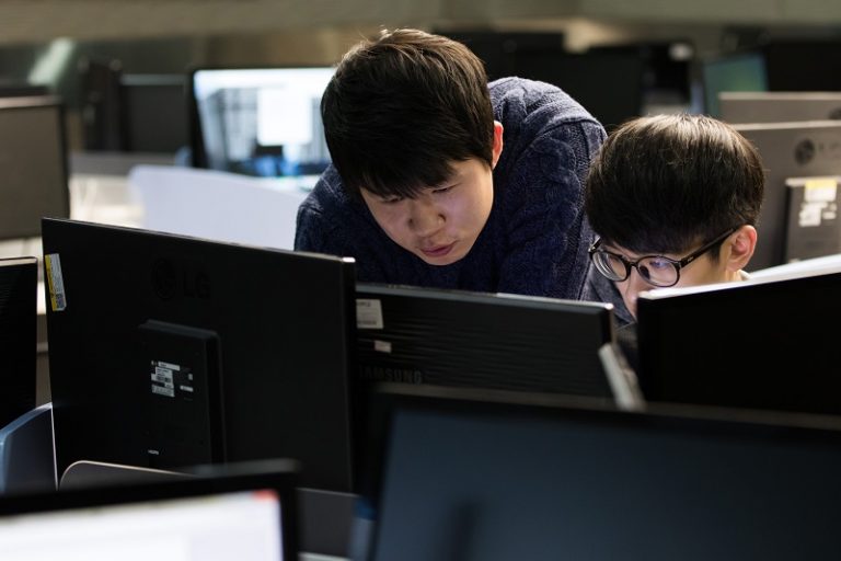 Five tips to make the most of your Engineering internship | Bloomberg LP