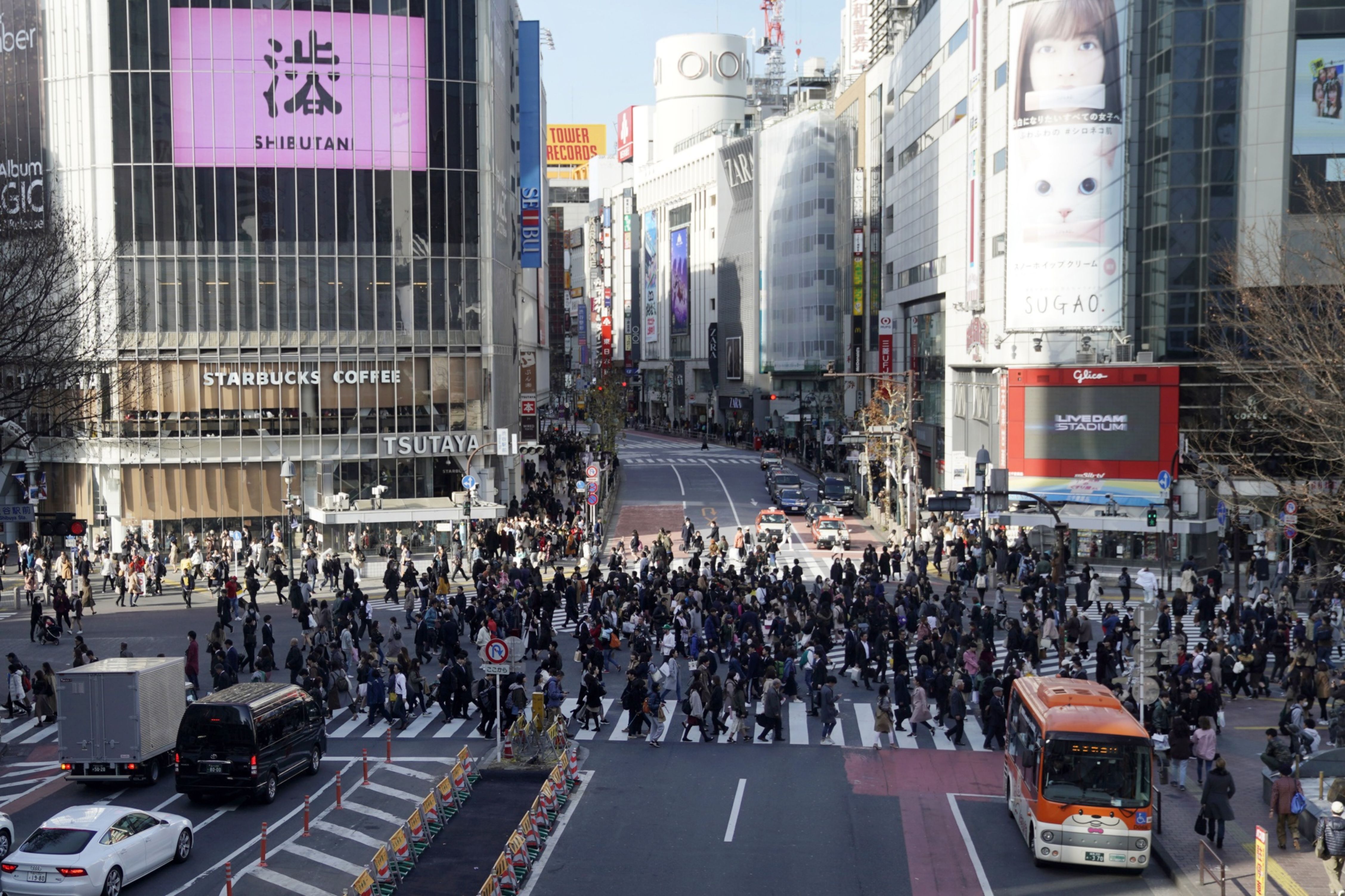 Bloomberg receives Japan’s two prestigious awards for inclusive culture ...