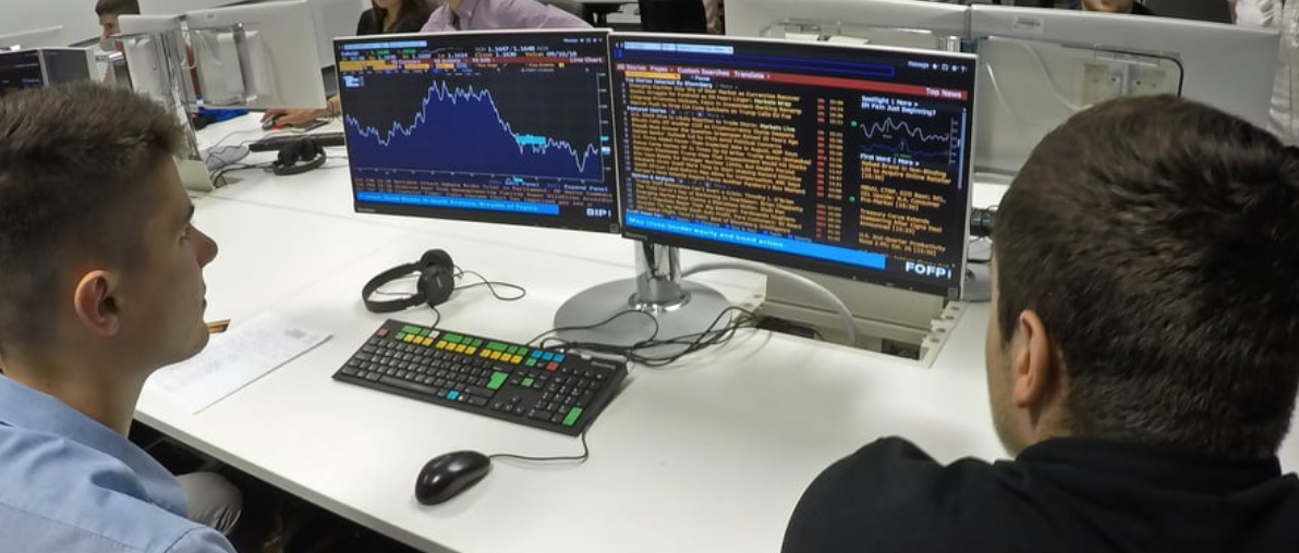 8400 Students Compete in Bloomberg Global Trading Challenge, Building ...