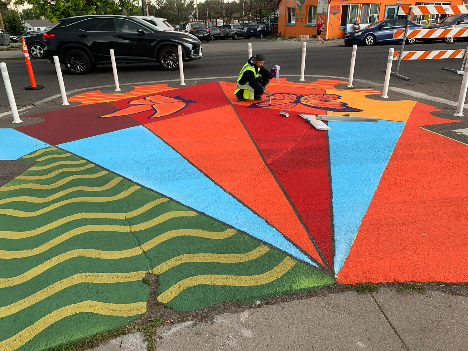 Improving a thoroughfare with community space | Asphalt Art