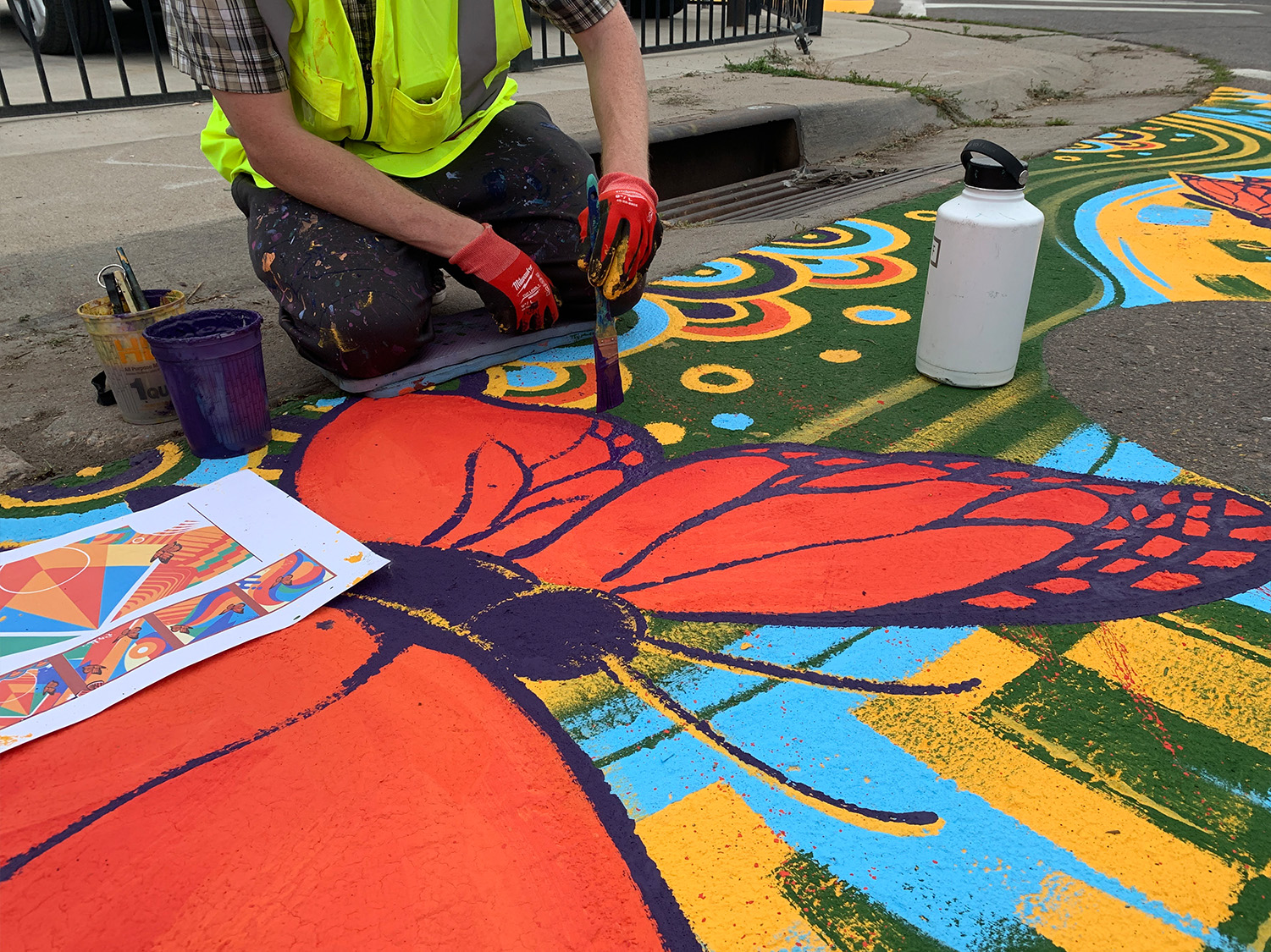 Improving a thoroughfare with community space | Asphalt Art