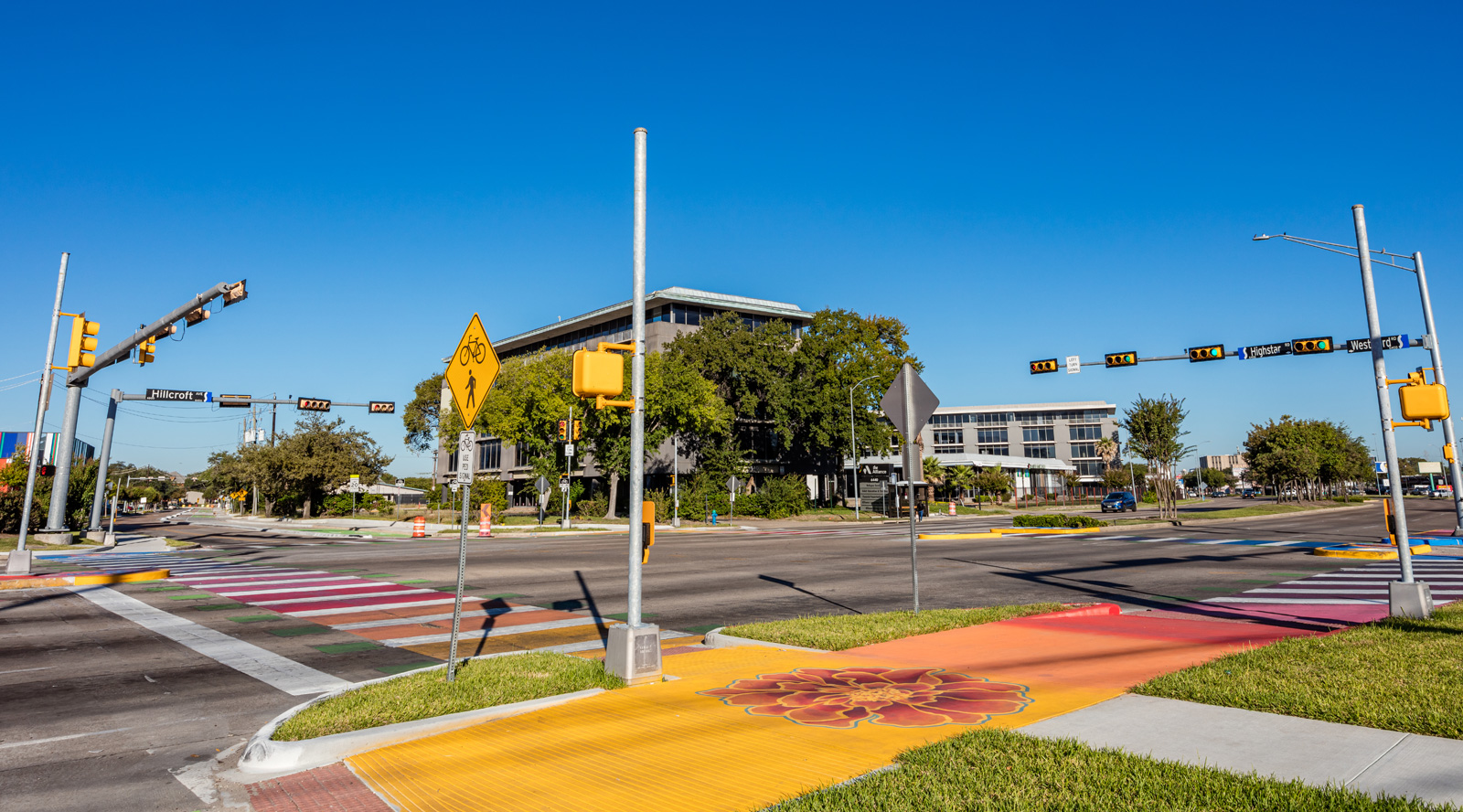 Augmenting intersection enhancements with colorful designs | Asphalt Art