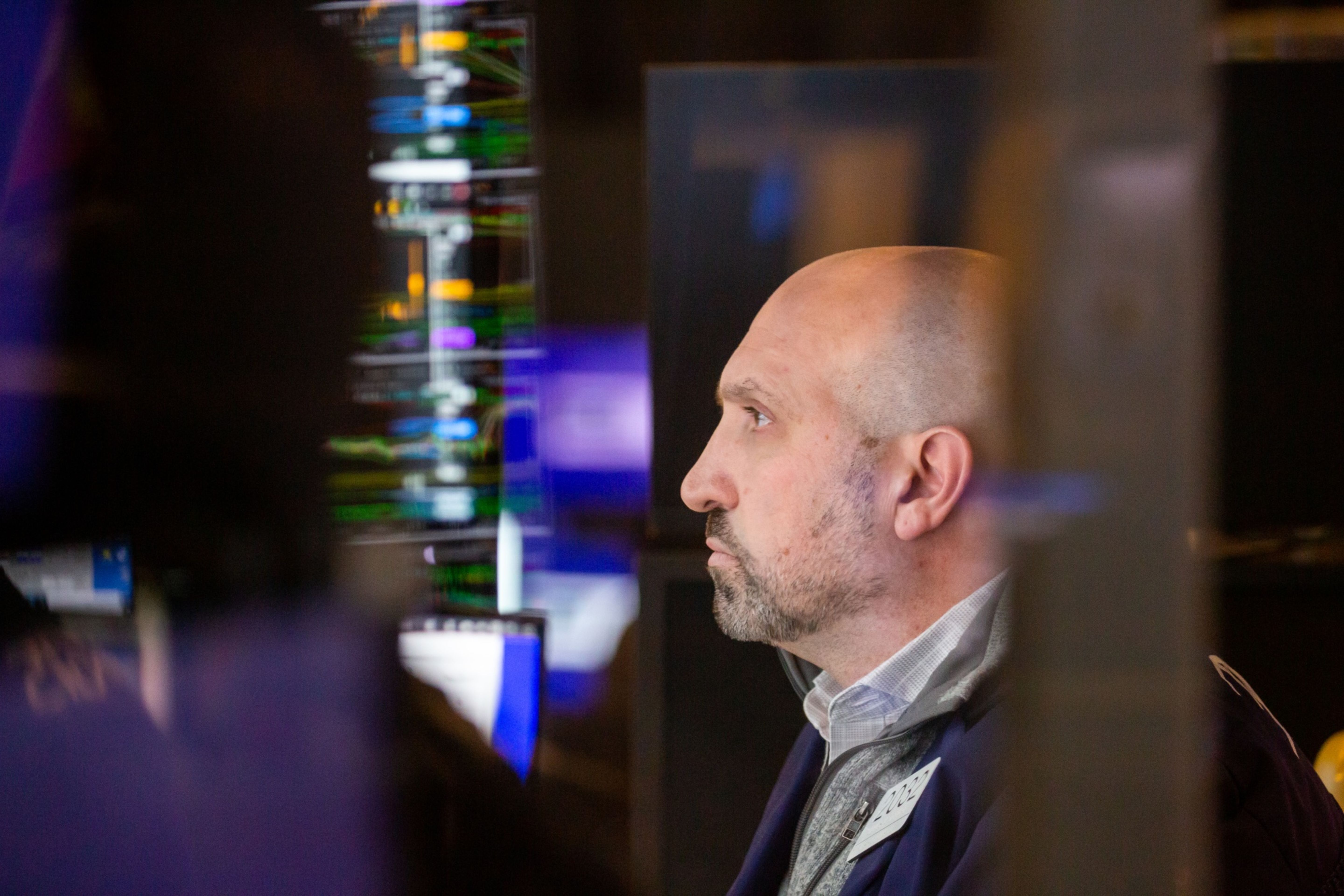Visualize portfolio performance and risk with Microsoft Power BI ...