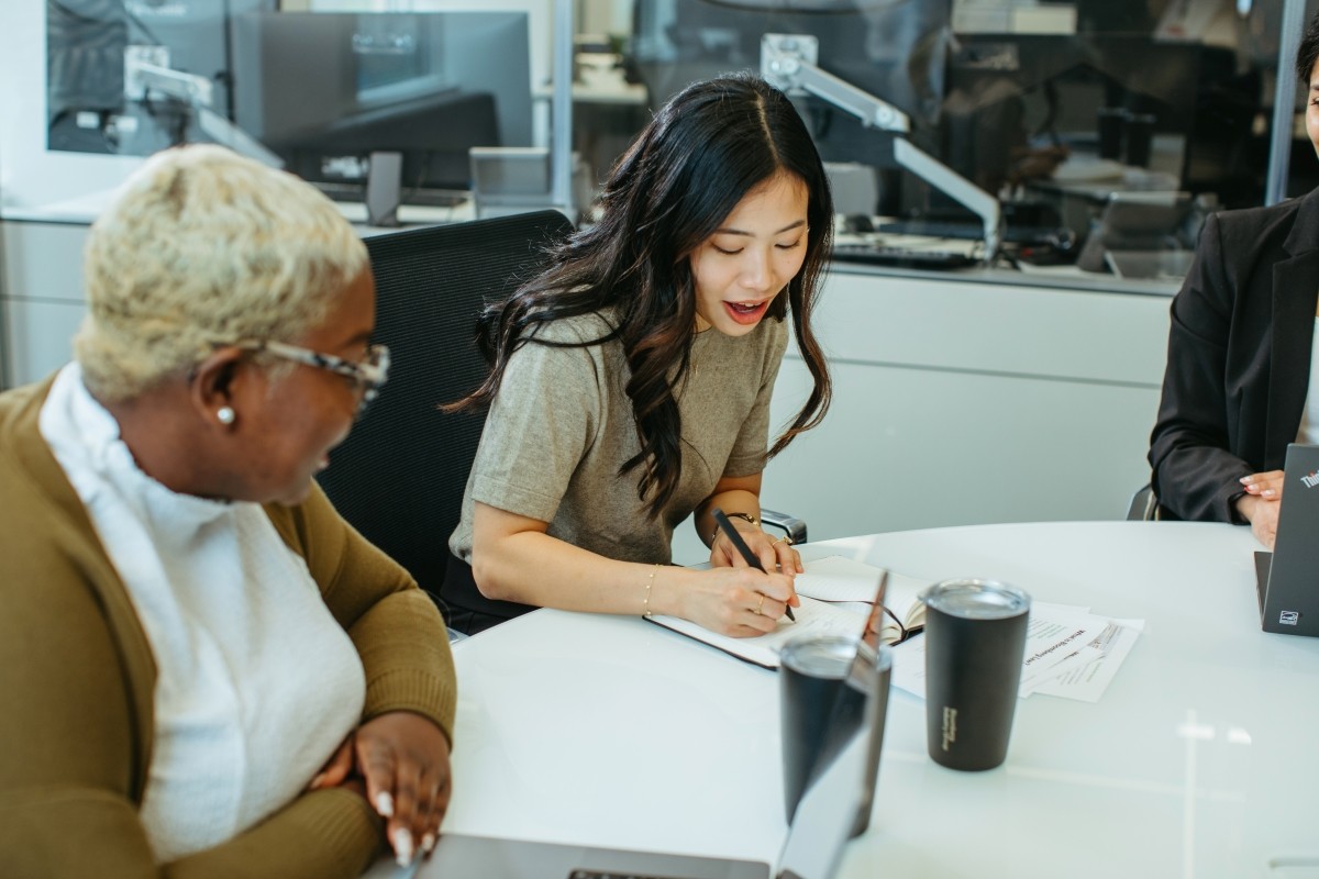 Benefits | Bloomberg Industry