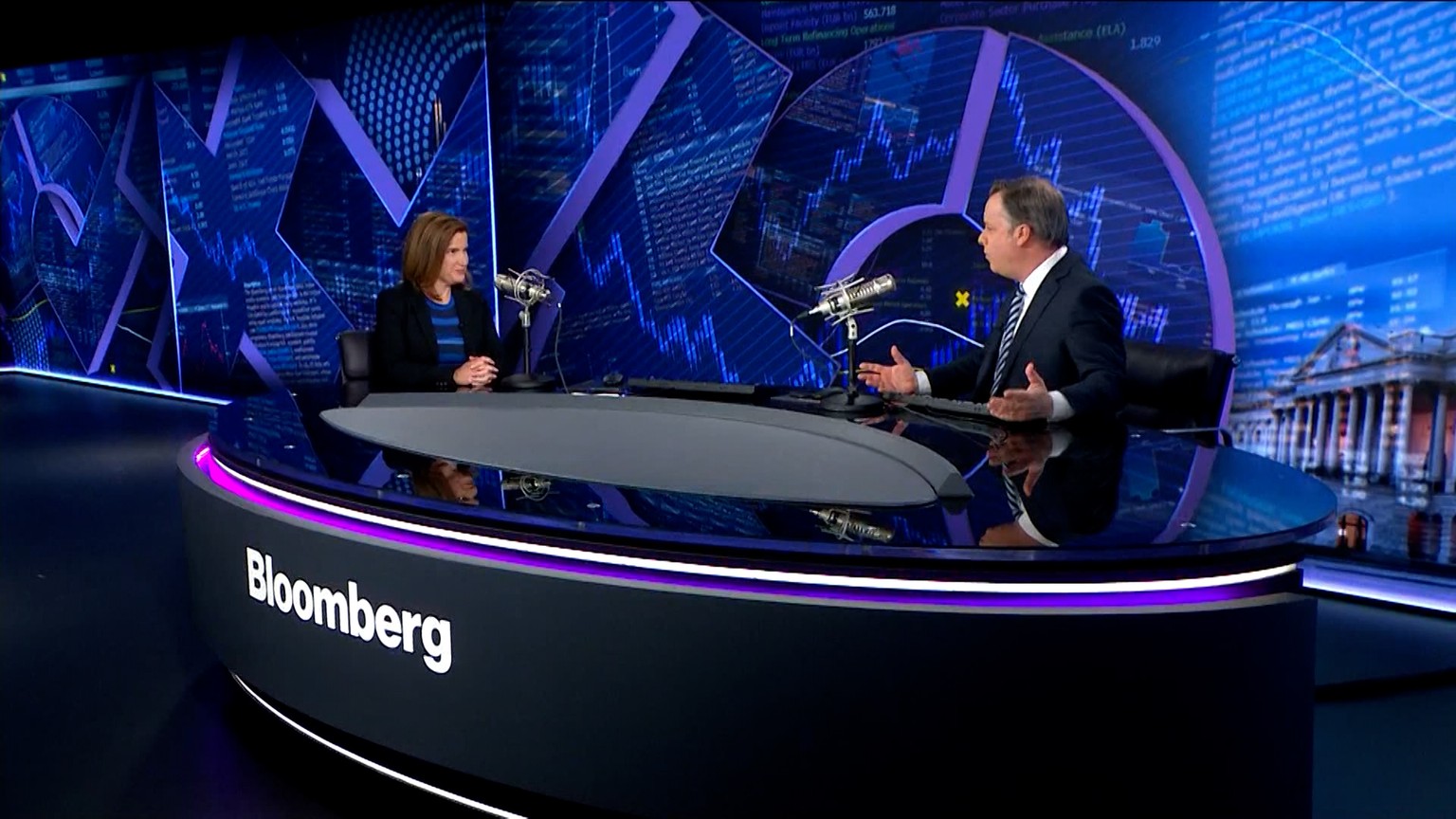 New Live Events, Shows and a Revamped DC Studio Highlight Bloomberg ...