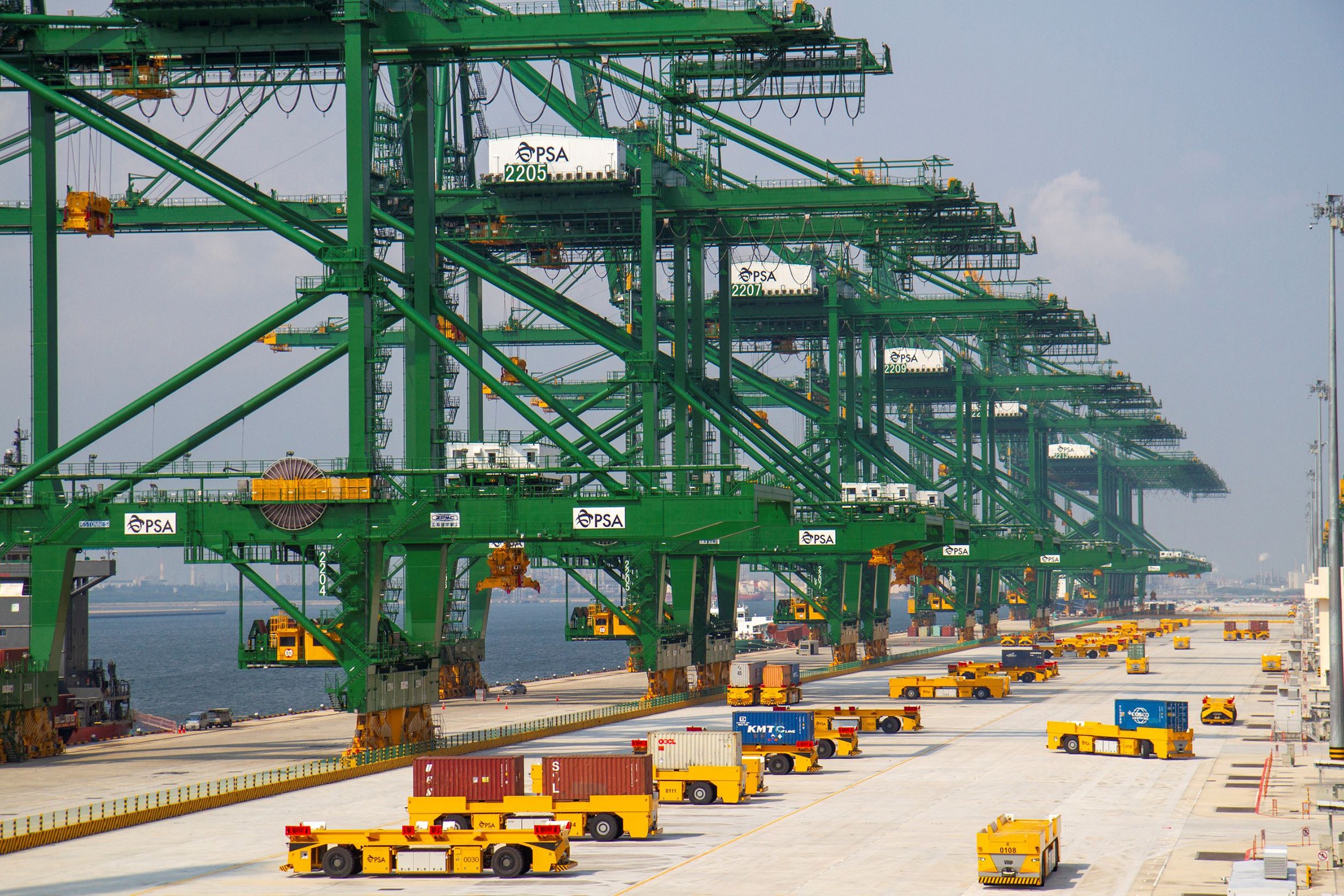 Singapore's $14 billion mega-port targets supply-chain chaos | Insights ...