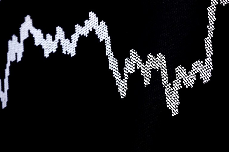Navigating tariffs with Bloomberg’s expanded sector indices | Insights ...