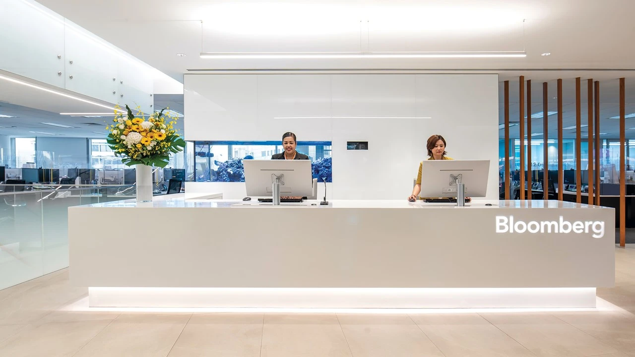 Working at Bloomberg in Singapore | Offices | Bloomberg LP