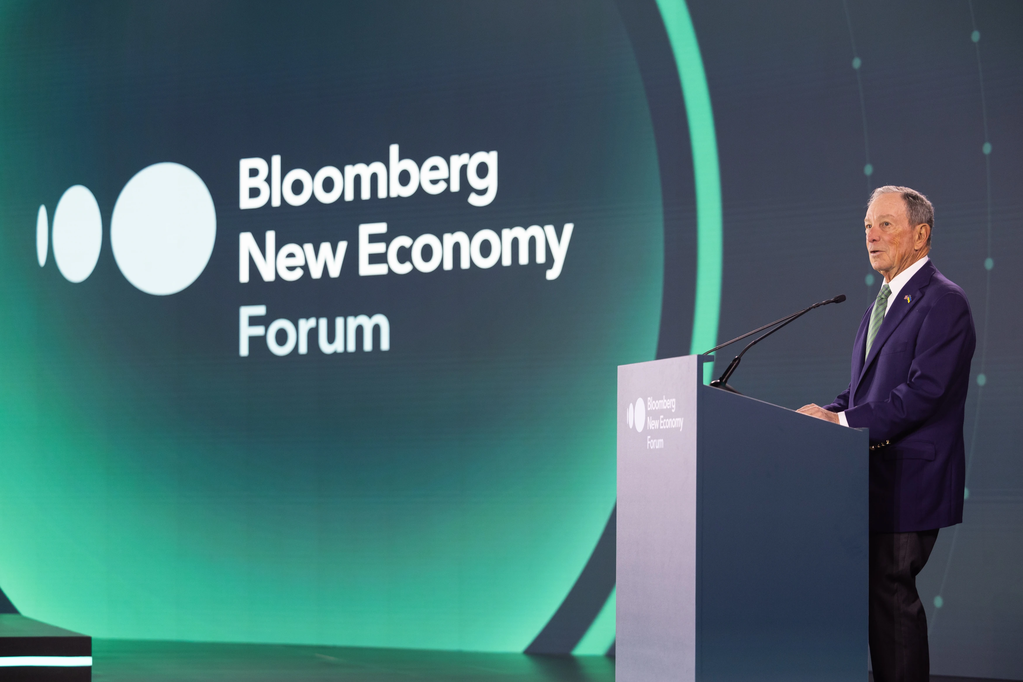 Day One in Singapore: Bloomberg CEO, M. Scott Havens from the 2023 Bloomberg New Economy Forum ...