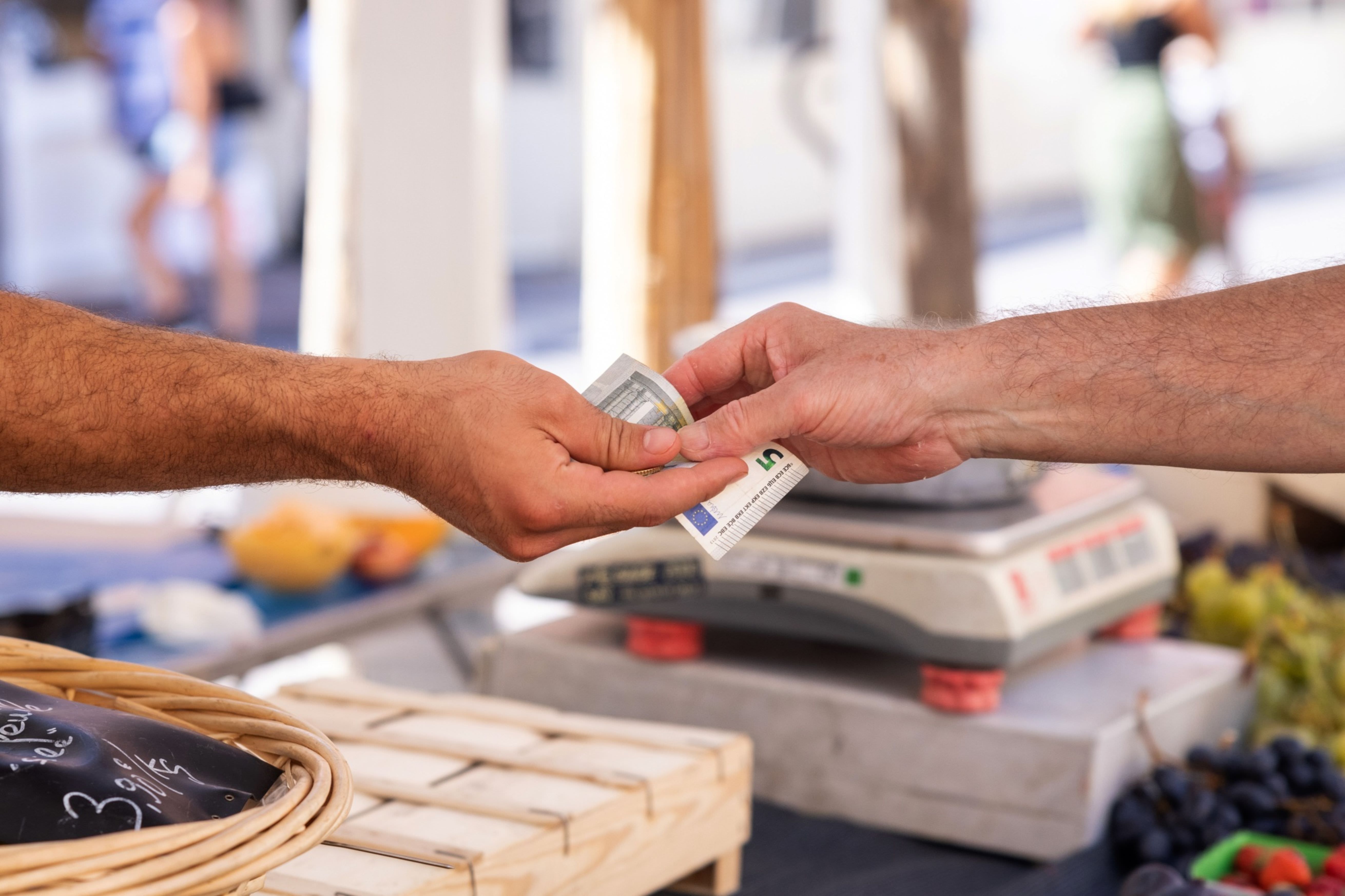 Quant Research | Bloomberg Professional Services | Japan